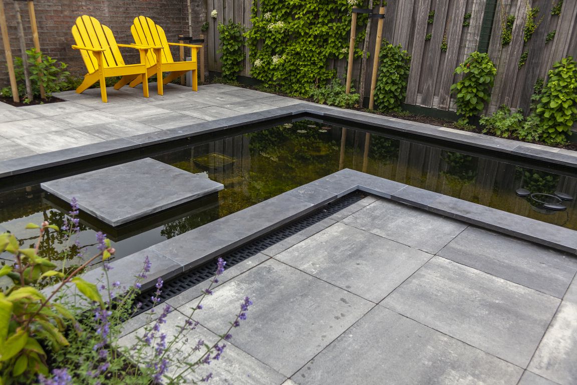 Hoek blue moon honed linea 50/30x50x3cm gezoet met facet | Steenbergen ...