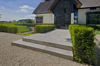 Oud hollands opsluiting 100x20x5 cm grijs | Steenbergen Sierbestrating